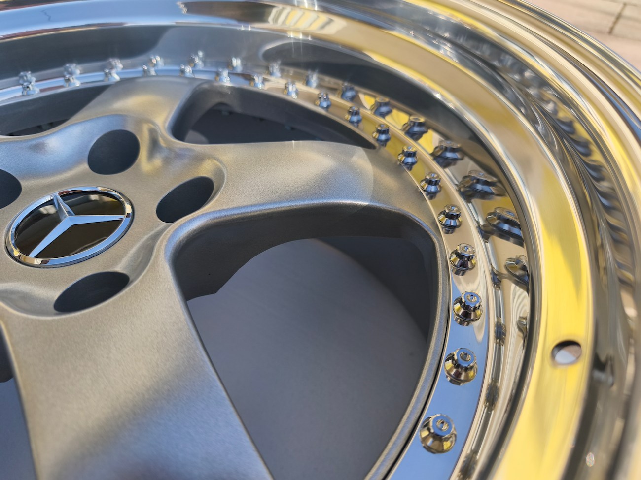 Staggered 2-Piece 18" ETA Beta Avior Wheels For Sale | The MB Market