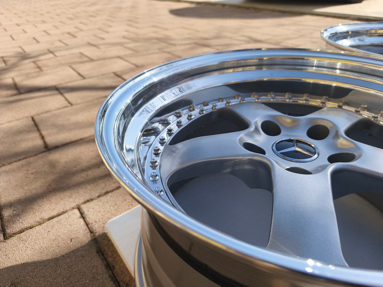Staggered 2-Piece 18" ETA Beta Avior Wheels For Sale | The MB Market