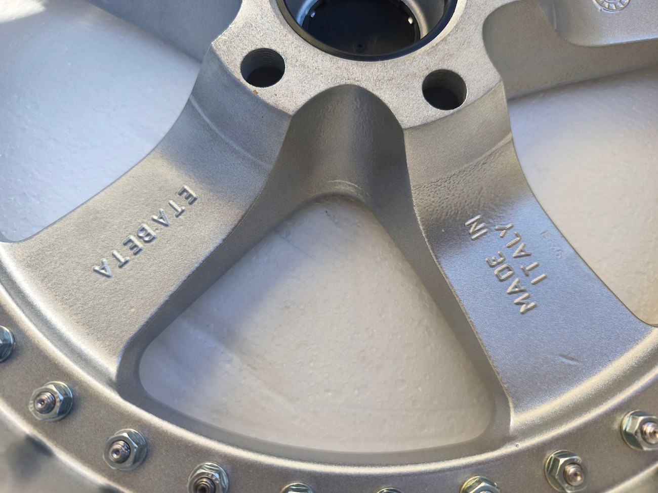 Staggered 2-Piece 18" ETA Beta Avior Wheels For Sale | The MB Market