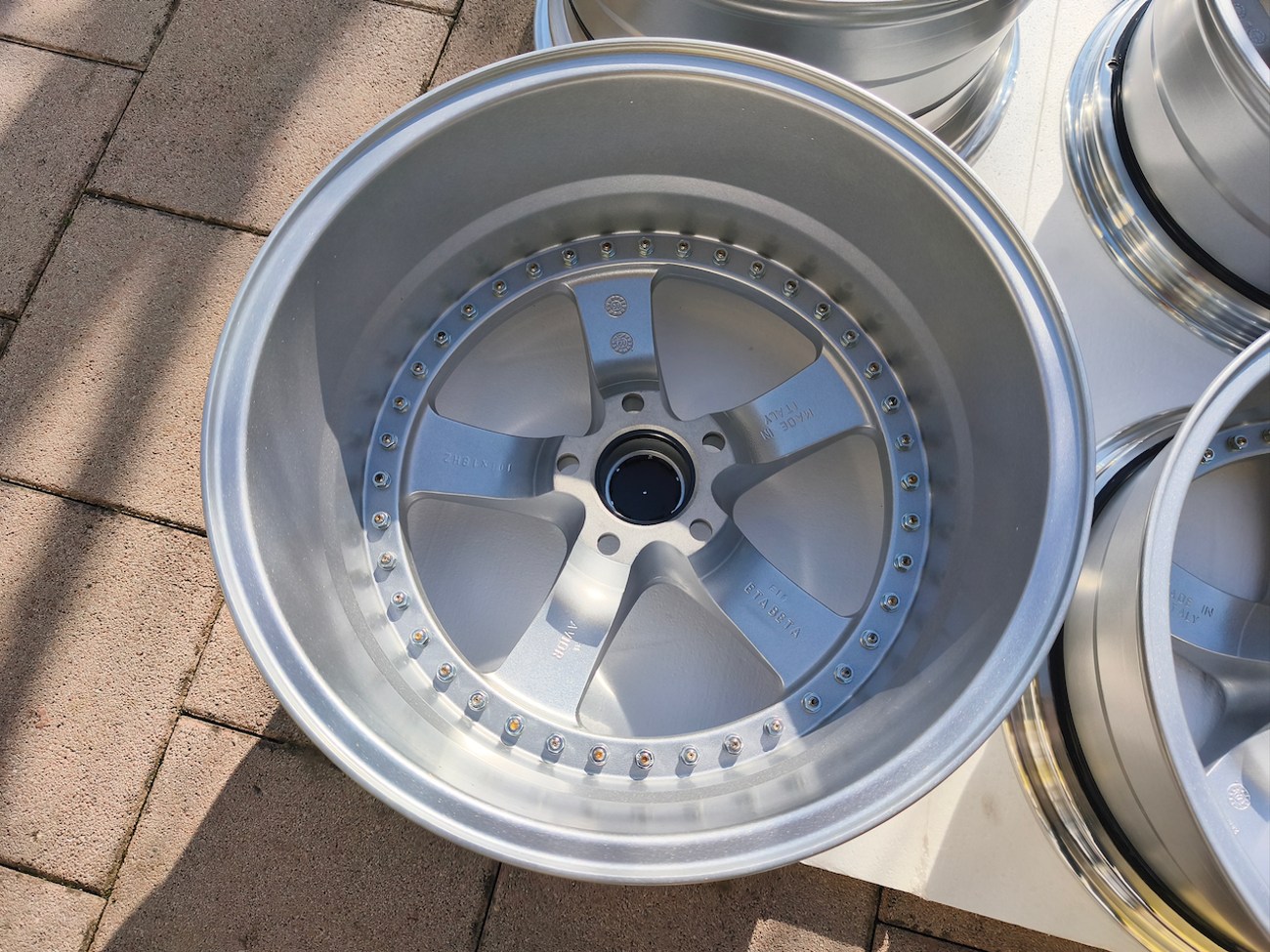 Staggered 2-Piece 18" ETA Beta Avior Wheels For Sale | The MB Market