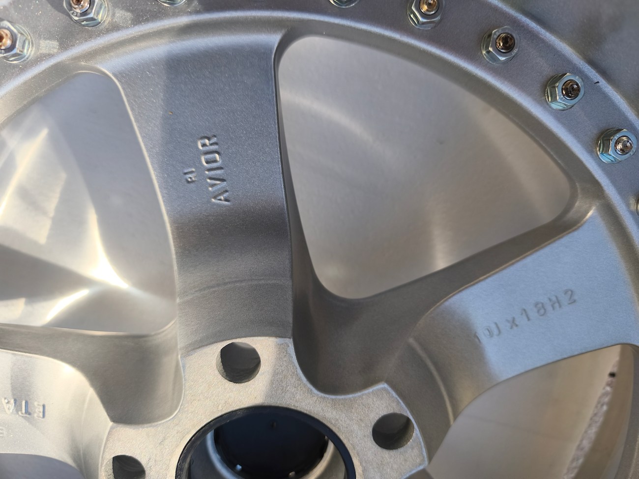 Staggered 2-Piece 18" ETA Beta Avior Wheels For Sale | The MB Market