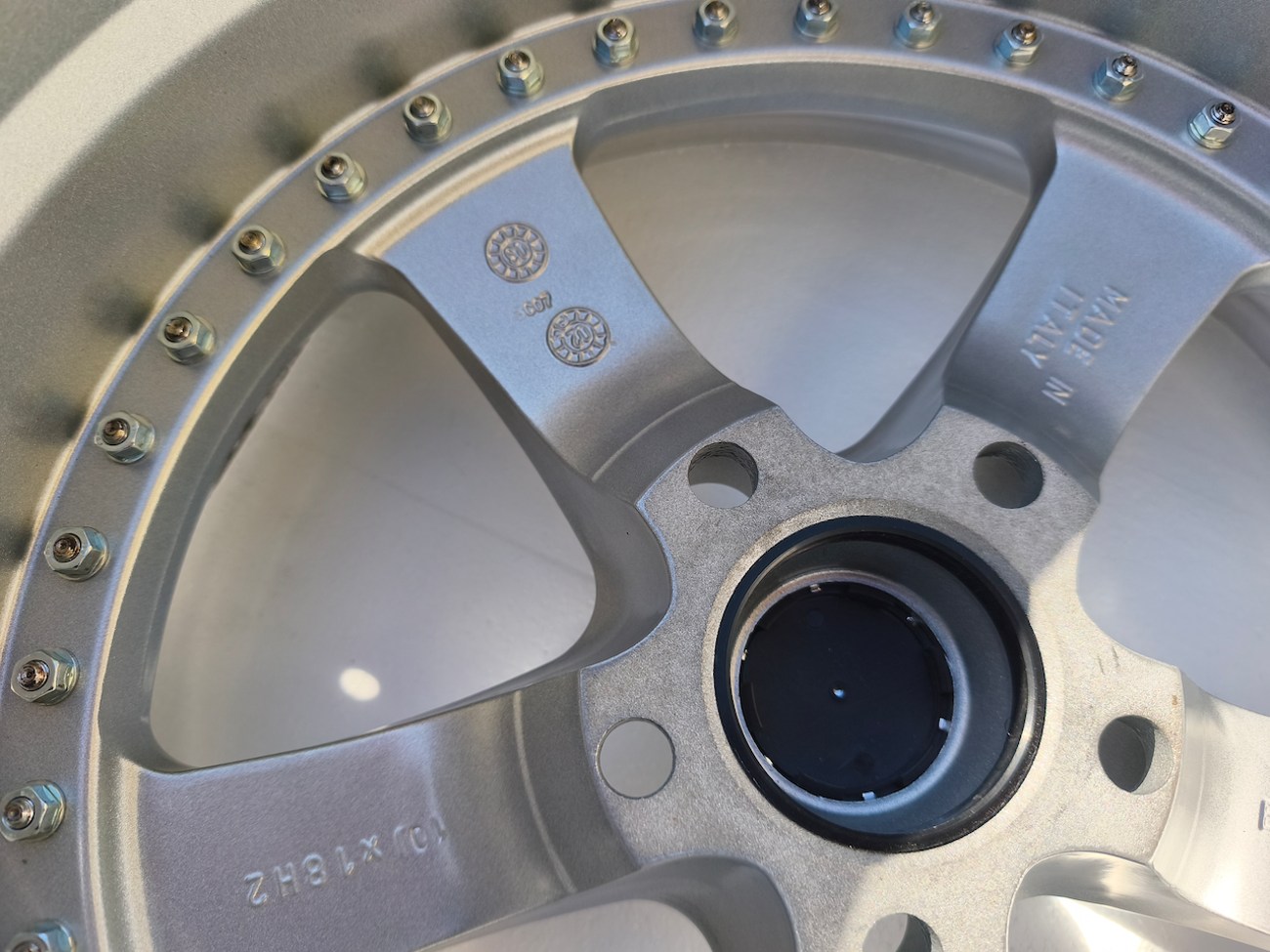 Staggered 2-Piece 18" ETA Beta Avior Wheels For Sale | The MB Market