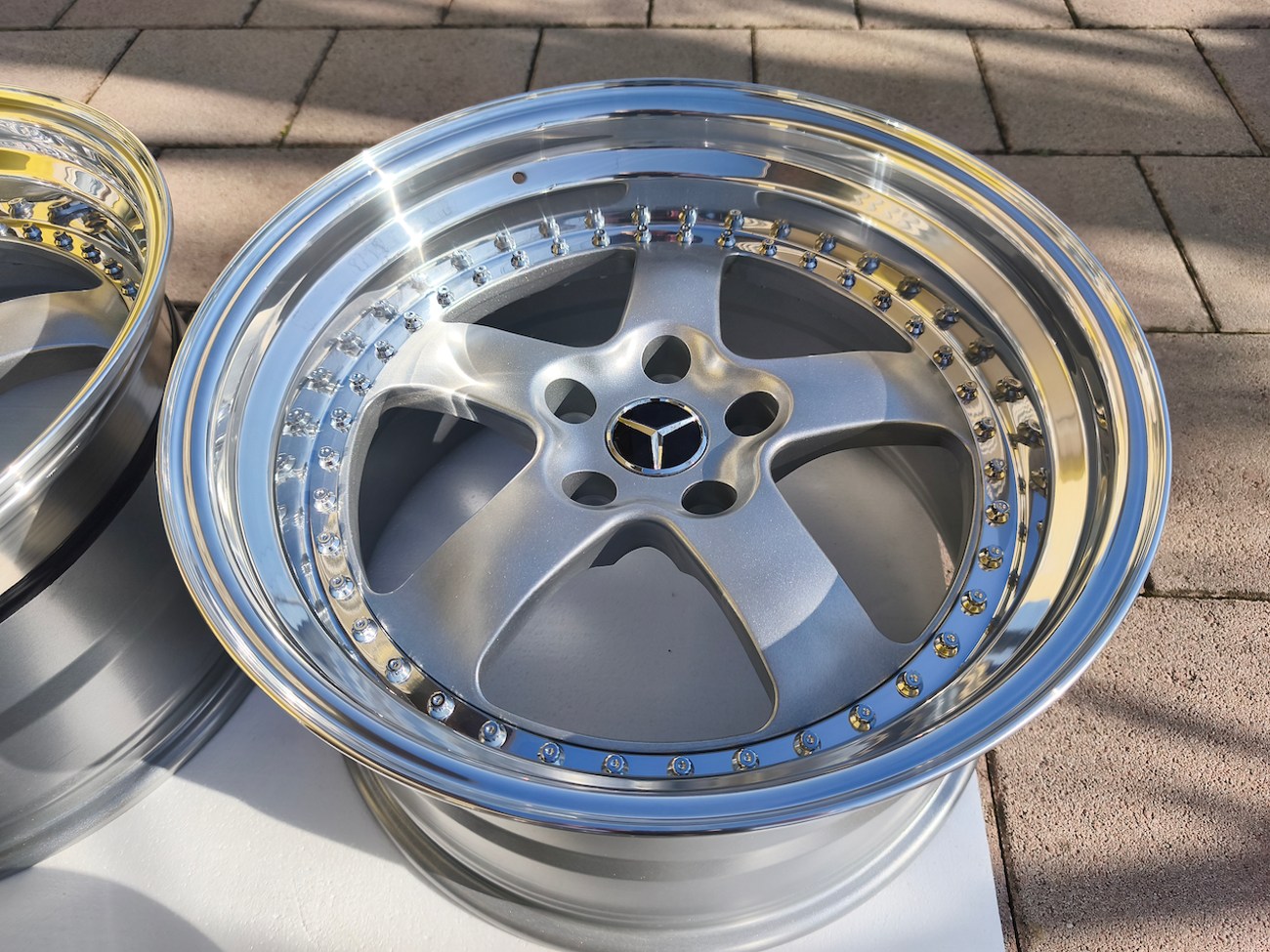 Staggered 2-Piece 18" ETA Beta Avior Wheels For Sale | The MB Market