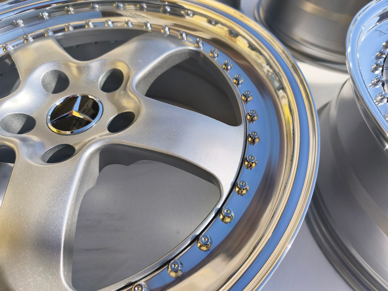 Staggered 2-Piece 18" ETA Beta Avior Wheels For Sale | The MB Market