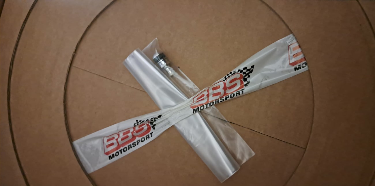 NOS Forged Magnesium 18" Mercedes-AMG GT3 Wheels For Sale | The MB Market