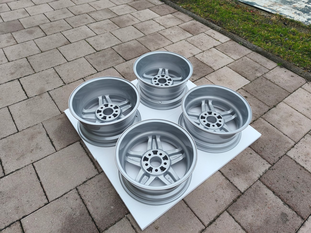 Staggered 16" Ronal R9 Penta Wheels For Sale | The MB Market