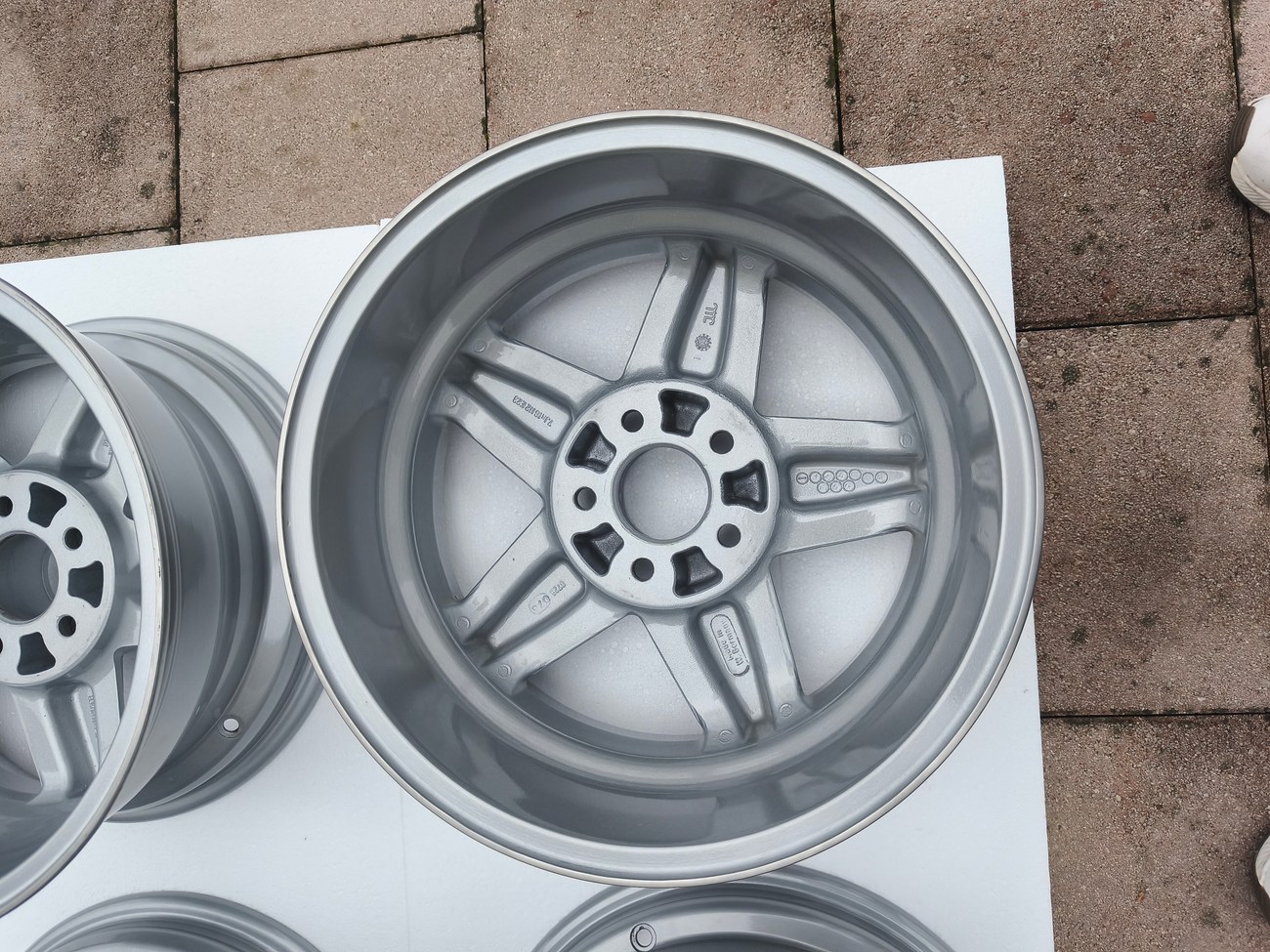 Staggered 16" Ronal R9 Penta Wheels For Sale | The MB Market