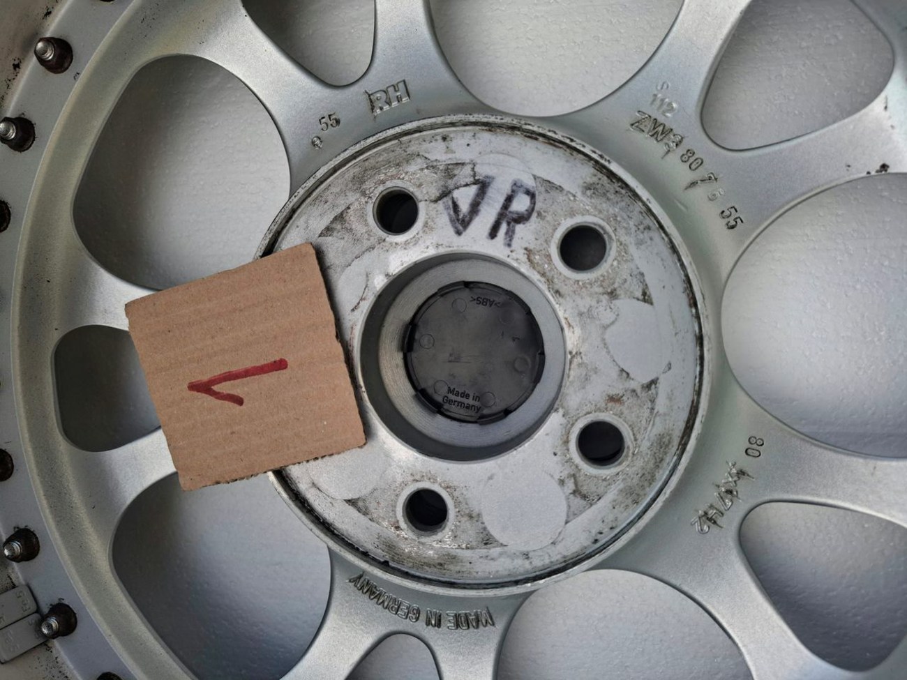 Staggered 2-Piece 17" RH Alurad ZW3 Wheels For Sale | The MB Market