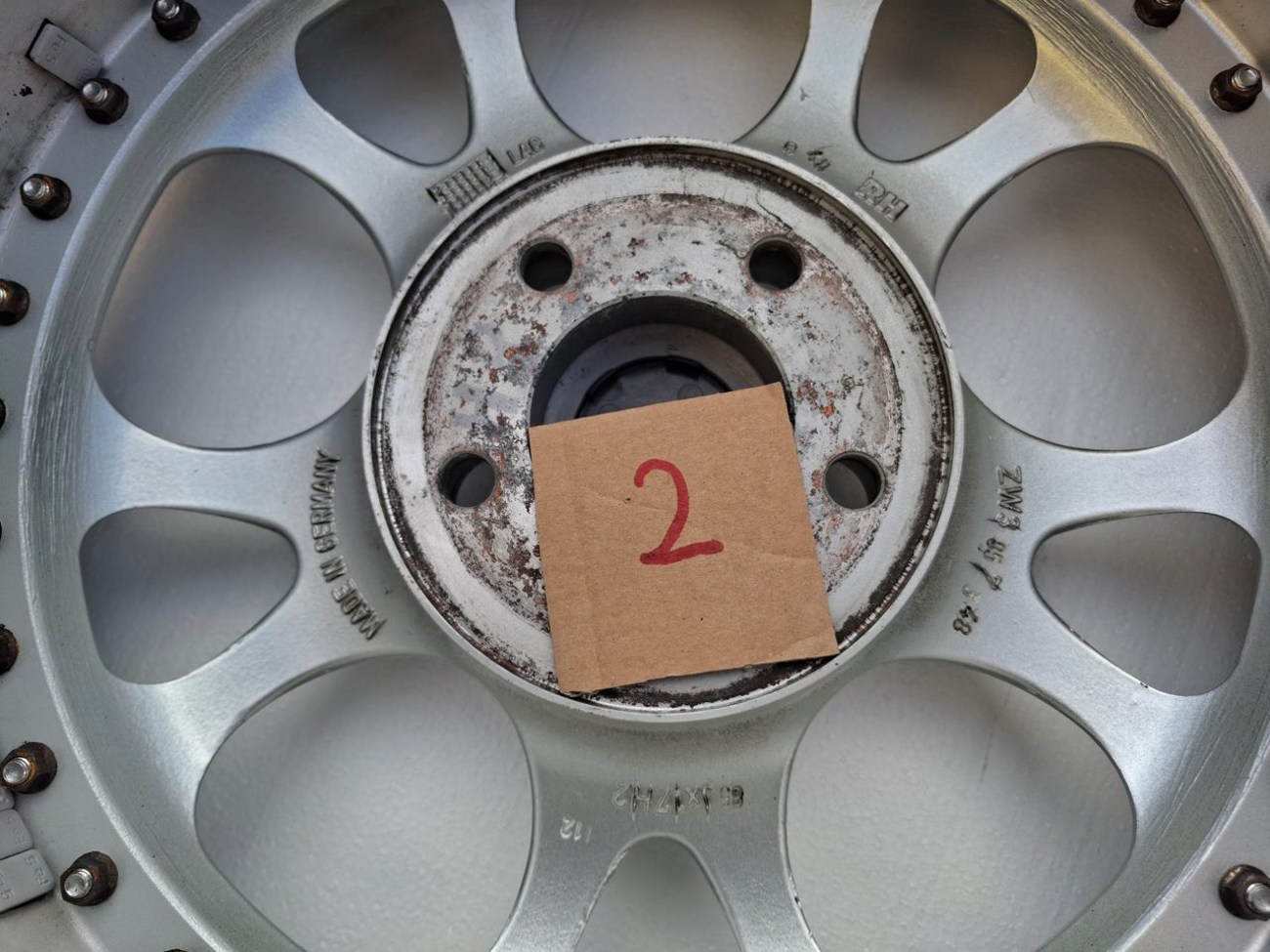 Staggered 2-Piece 17" RH Alurad ZW3 Wheels For Sale | The MB Market