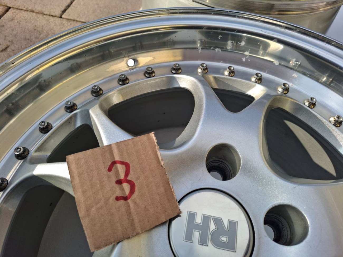 Staggered 2-Piece 17" RH Alurad ZW3 Wheels For Sale | The MB Market