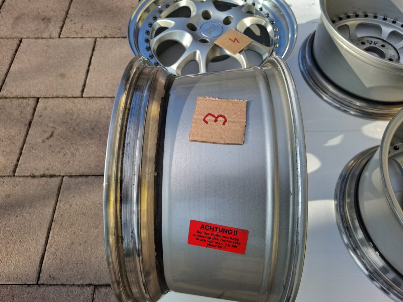 Staggered 2-Piece 17" RH Alurad ZW3 Wheels For Sale | The MB Market