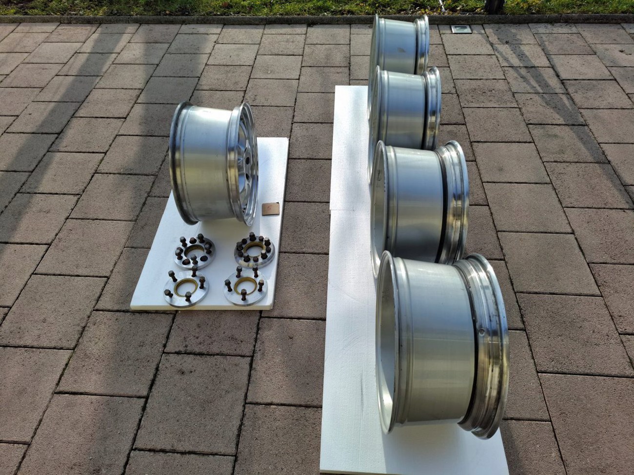 Staggered 2-Piece 17" RH Alurad ZW3 Wheels For Sale | The MB Market