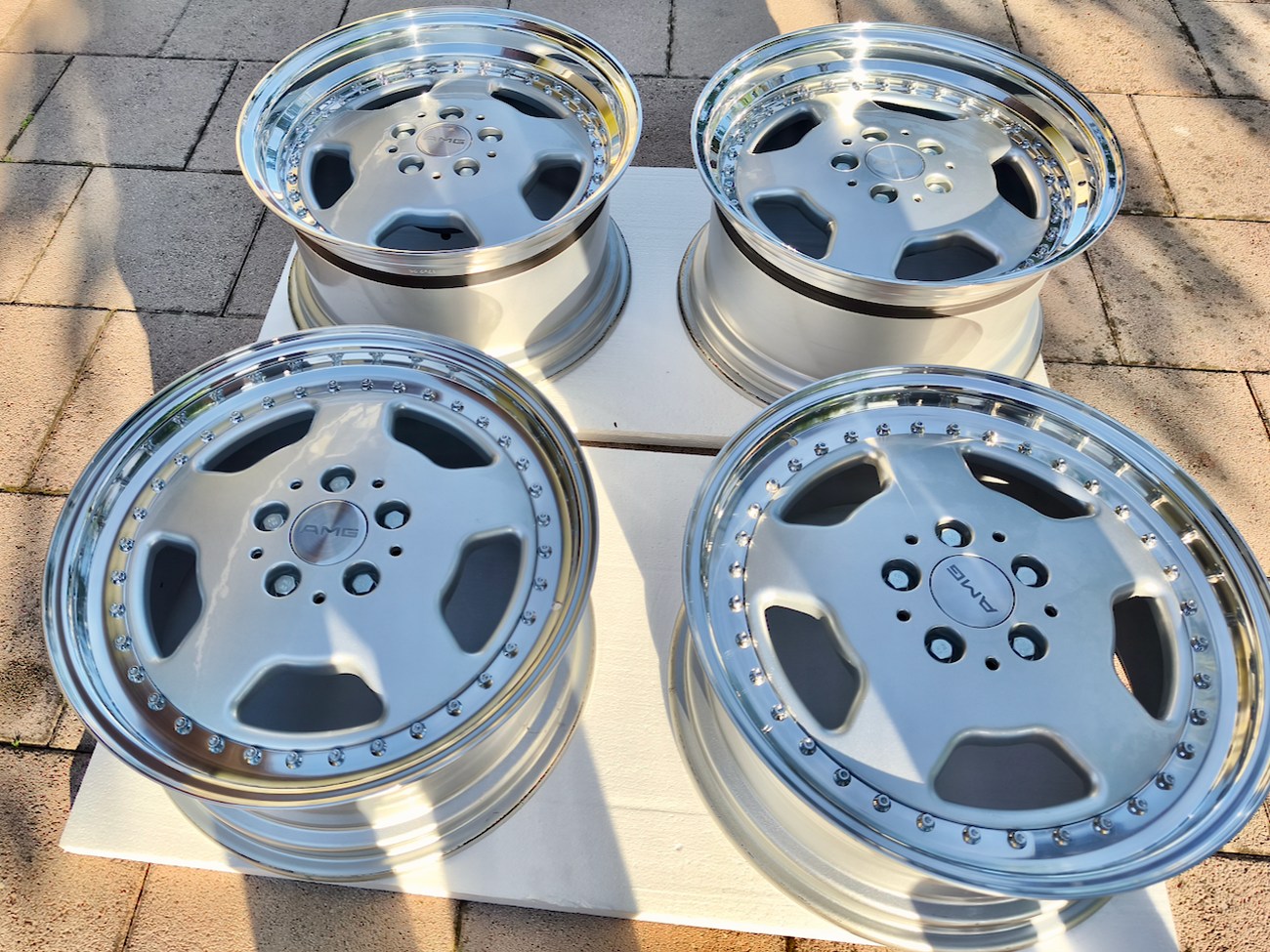 Staggered 2-Piece 17" RH Alurad ZW2 Topline Wheels For Sale | The MB Market