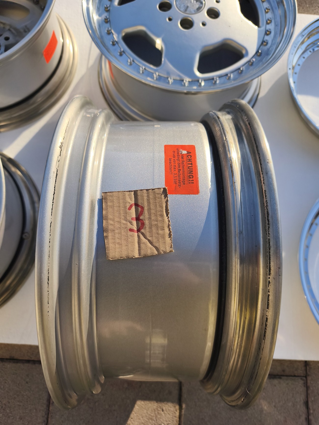 Staggered 2-Piece 17" RH Alurad ZW2 Topline Wheels For Sale | The MB Market