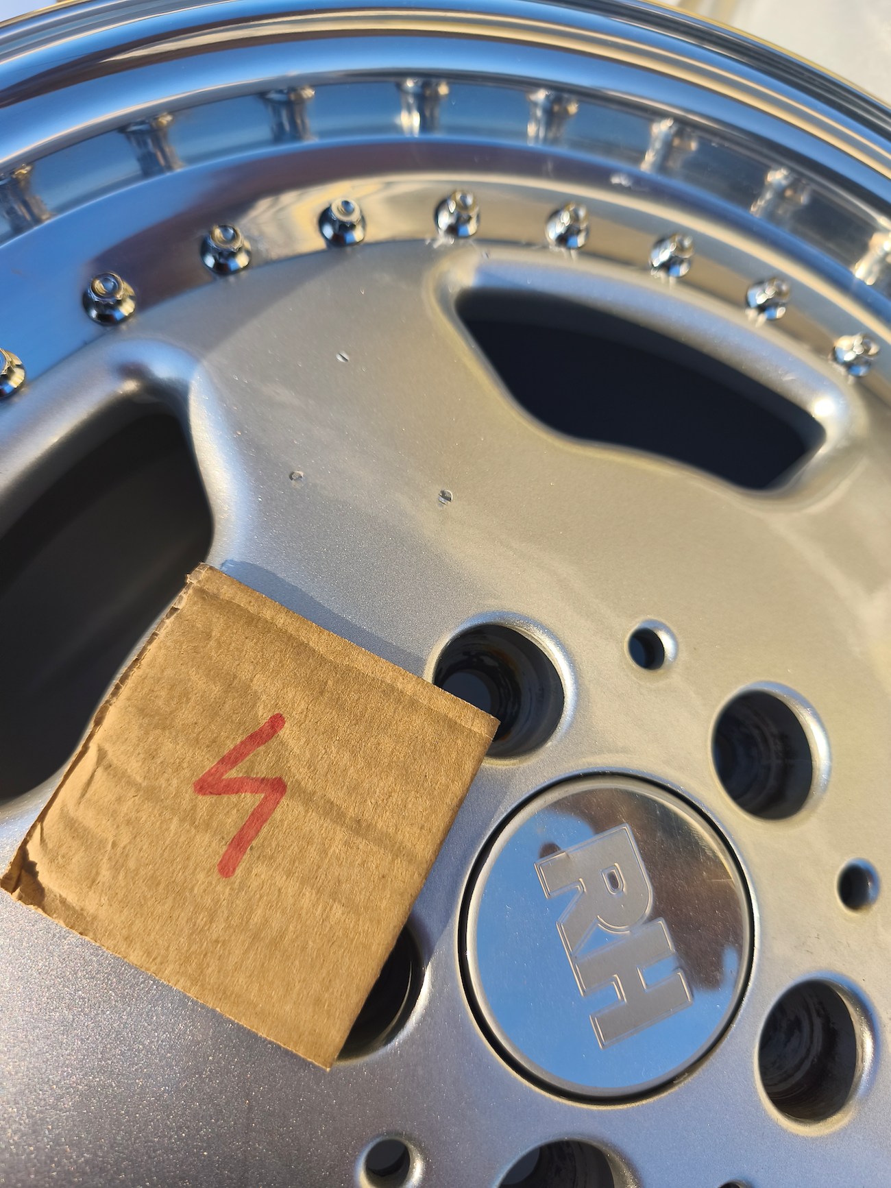 Staggered 2-Piece 17" RH Alurad ZW2 Topline Wheels For Sale | The MB Market