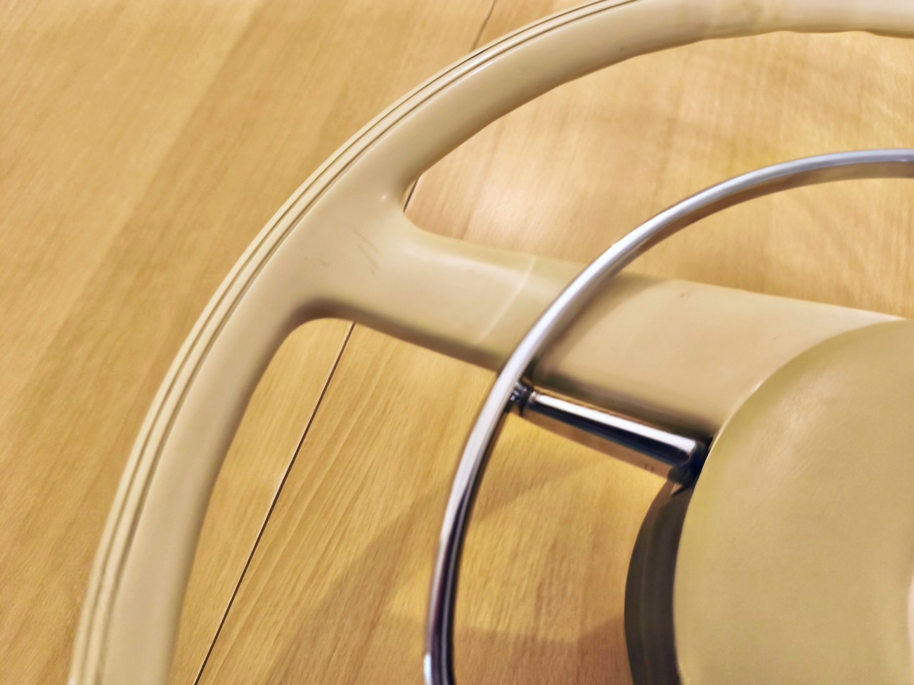 Original Ivory Petri Bakelite Steering Wheel For Sale | The MB Market