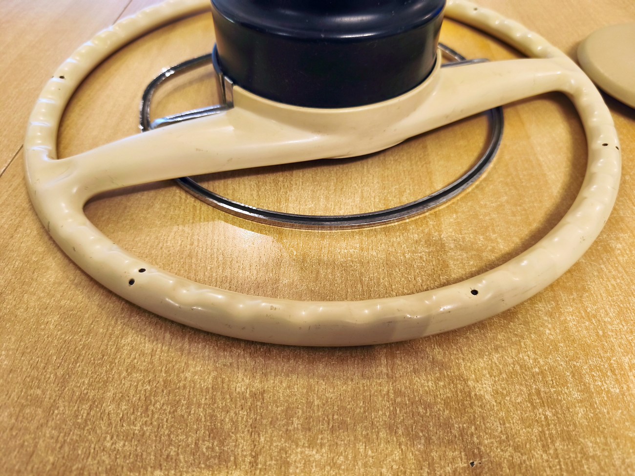 Original Ivory Petri Bakelite Steering Wheel For Sale | The MB Market