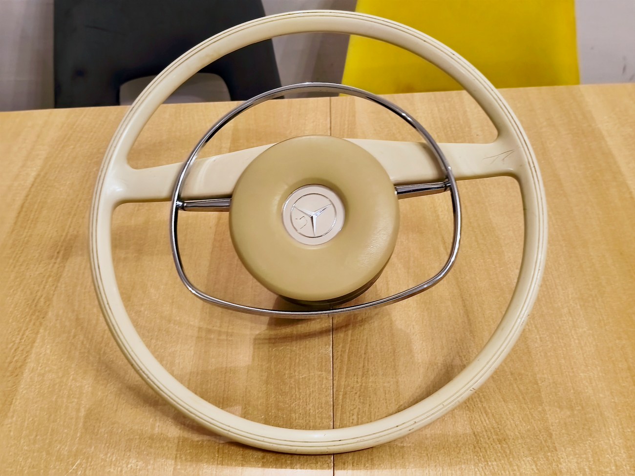 Original Ivory Petri Bakelite Steering Wheel For Sale | The MB Market