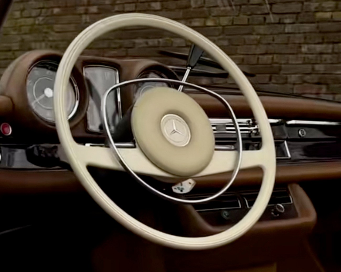 Original Ivory Petri Bakelite Steering Wheel For Sale | The MB Market