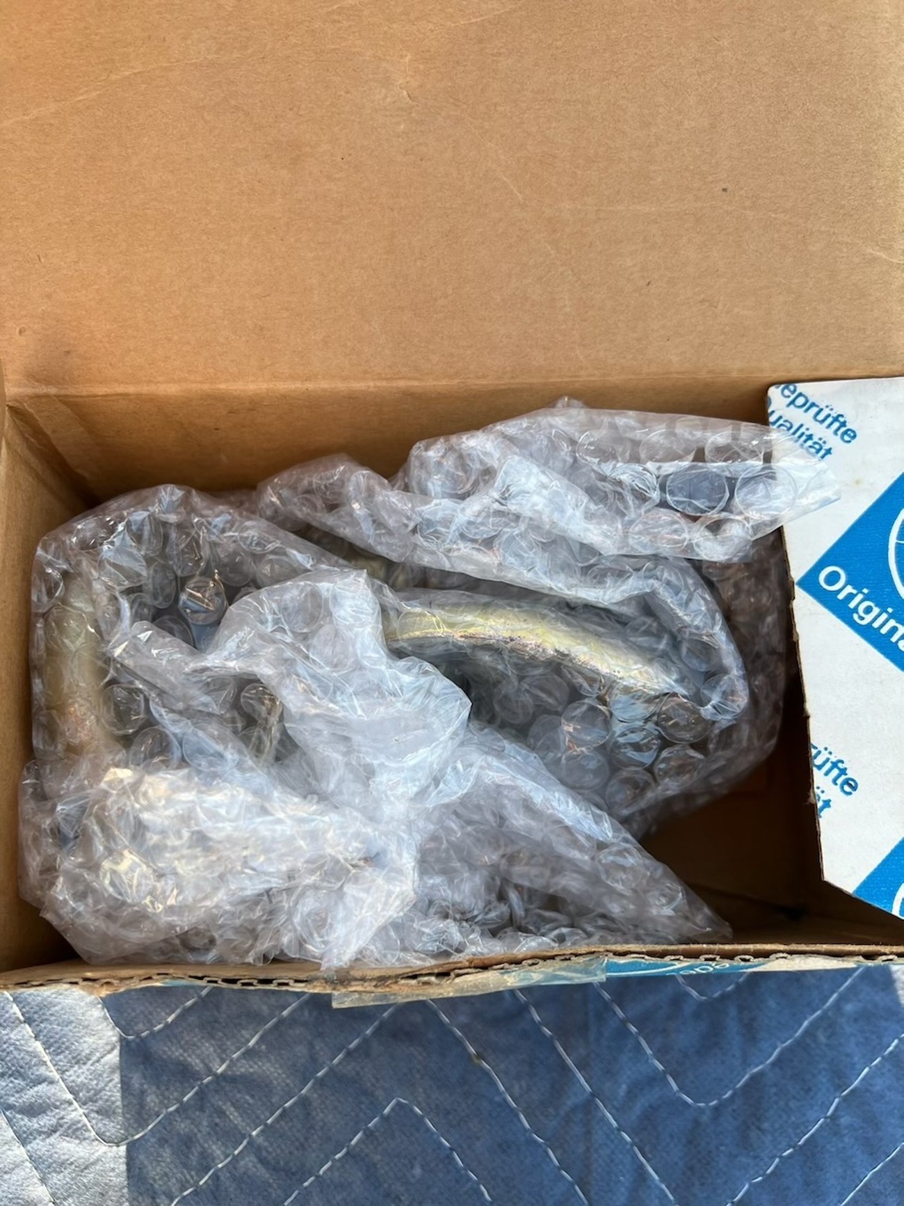 Mercedes-Benz M117 Oil Cooler Kit For Sale | The MB Market