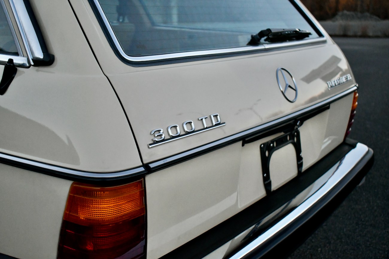 1985 Mercedes-Benz 300TDT Wagon w/107k Miles For Sale | The MB Market