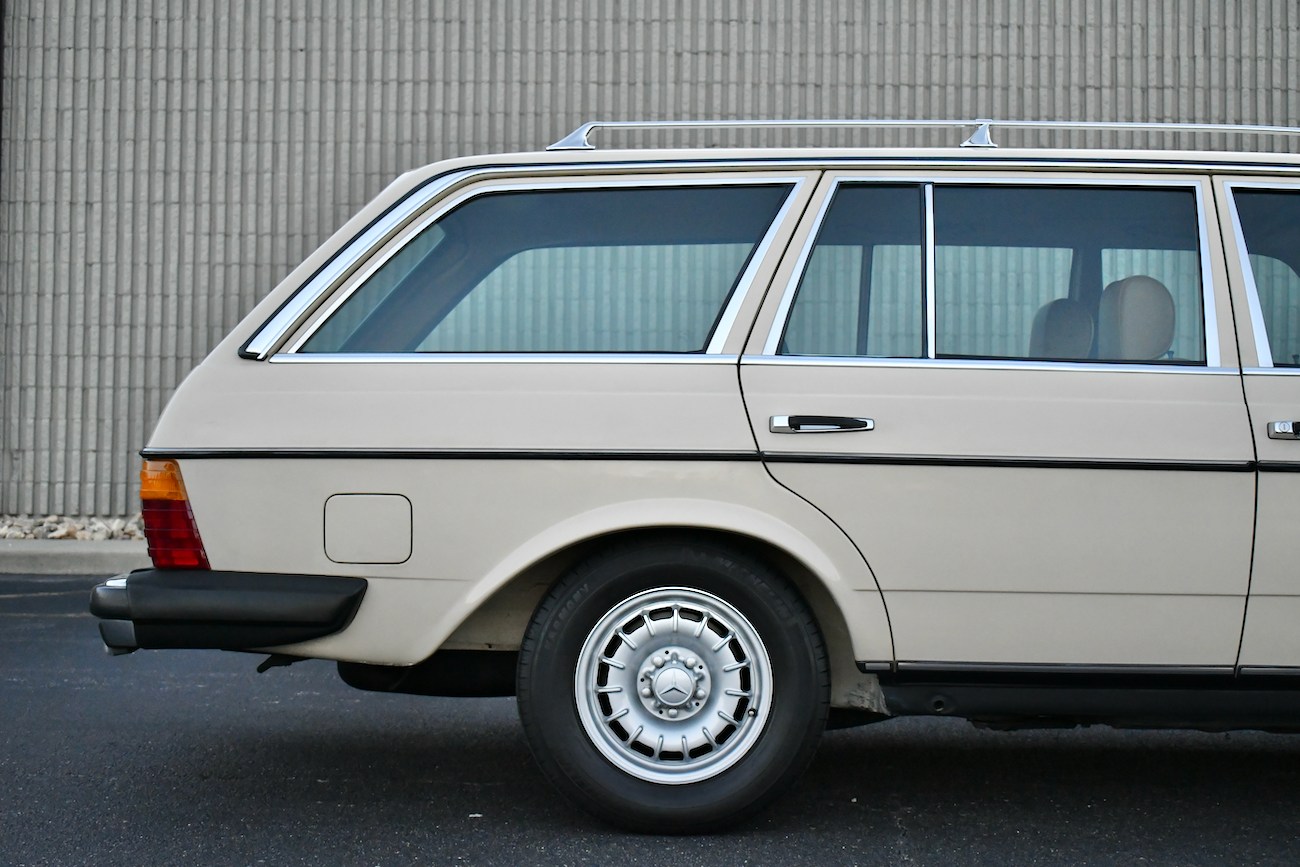 1985 Mercedes-Benz 300TDT Wagon w/107k Miles For Sale | The MB Market