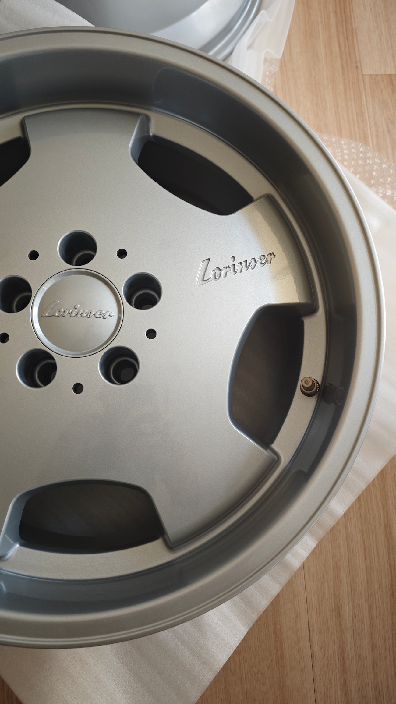 Authentic 18" Lorinser RS90 Wheels For Sale | The MB Market