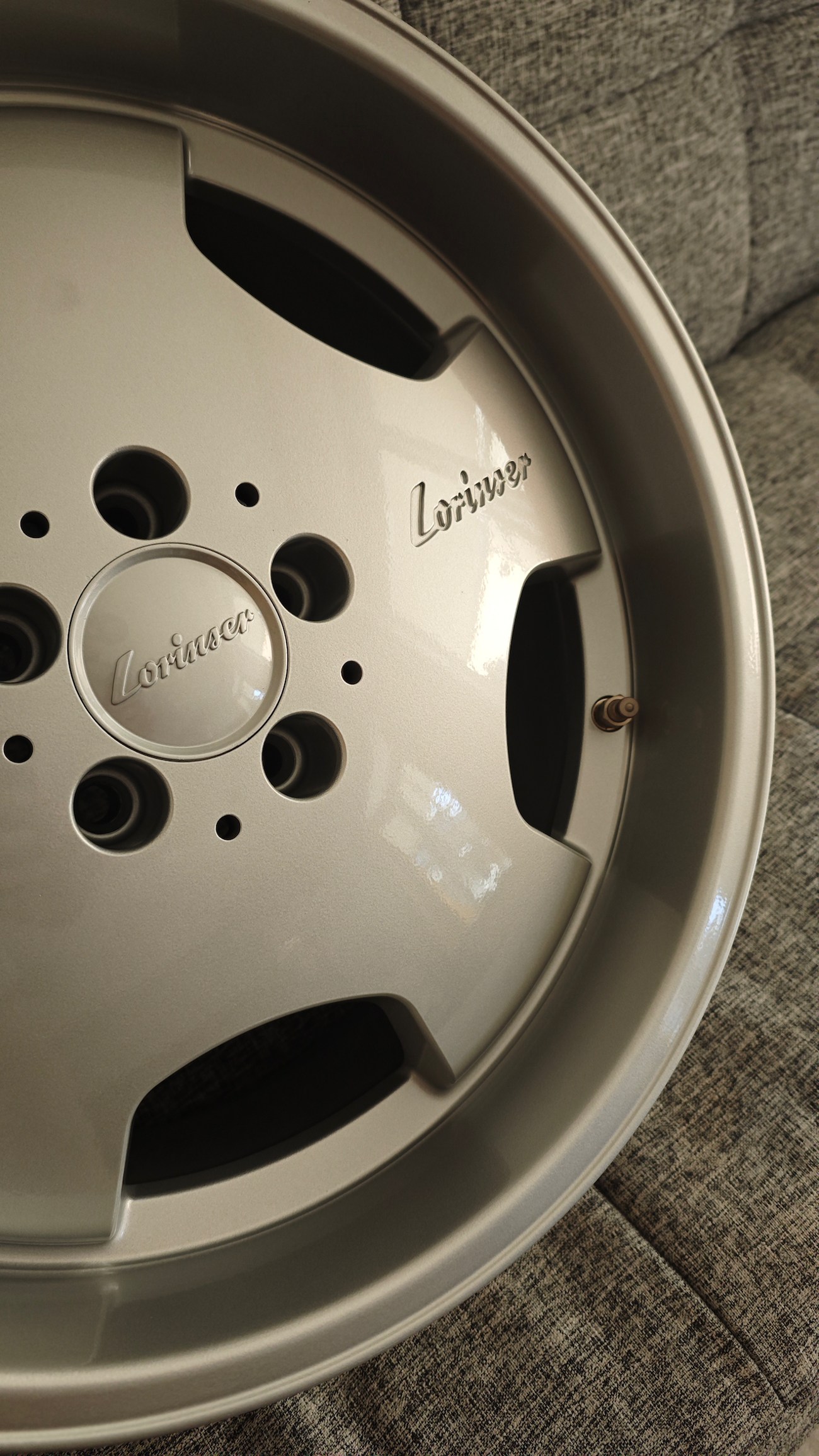 Authentic 18" Lorinser RS90 Wheels For Sale | The MB Market