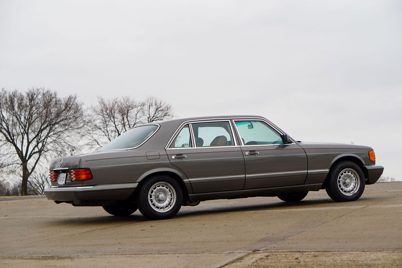 1989 Mercedes-Benz 560SEL For Sale | The MB Market