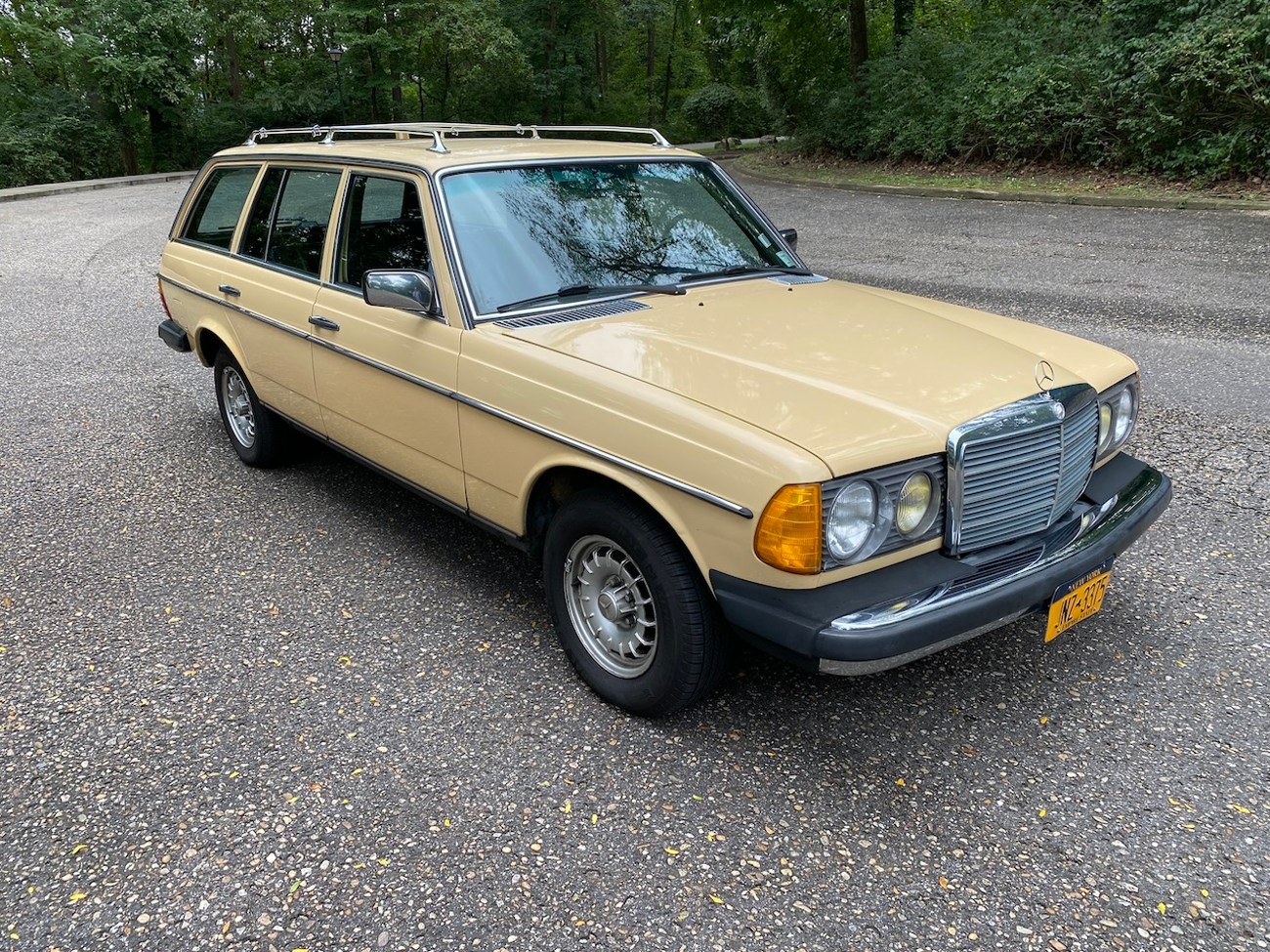 1982 Mercedes-Benz 300TDT For Sale | The MB Market