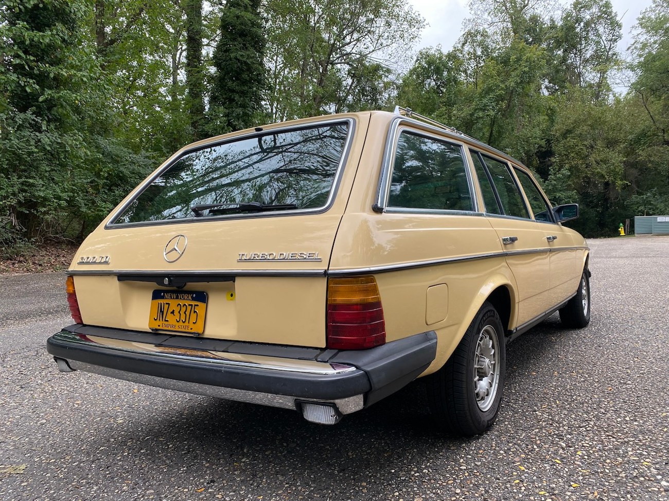 1982 Mercedes-Benz 300TDT For Sale | The MB Market