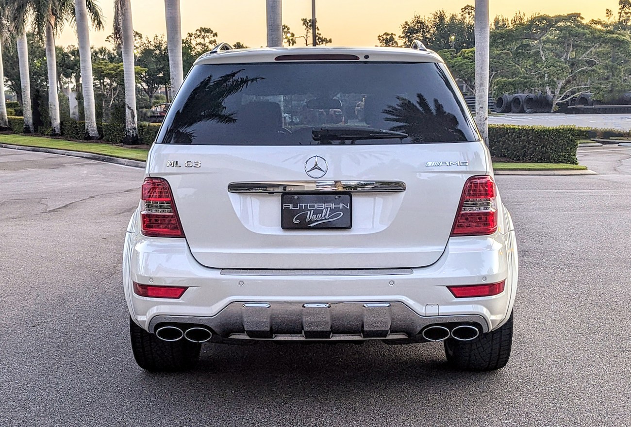 46k-Mile 2011 Mercedes-Benz ML63 AMG For Sale | The MB Market