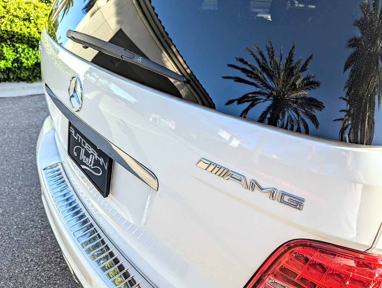 46k-Mile 2011 Mercedes-Benz ML63 AMG For Sale | The MB Market