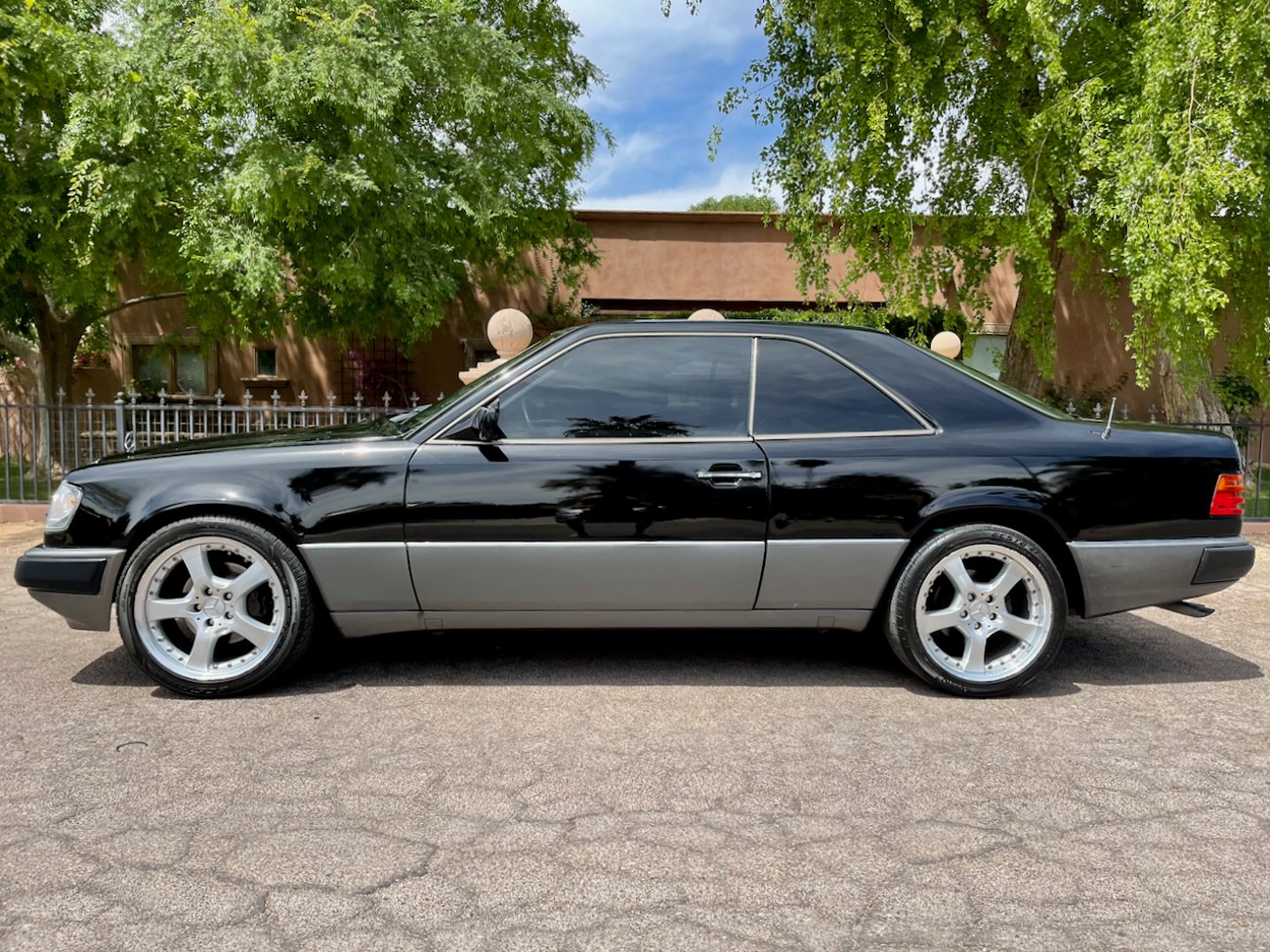 1990 Mercedes-Benz 300CE For Sale | The MB Market