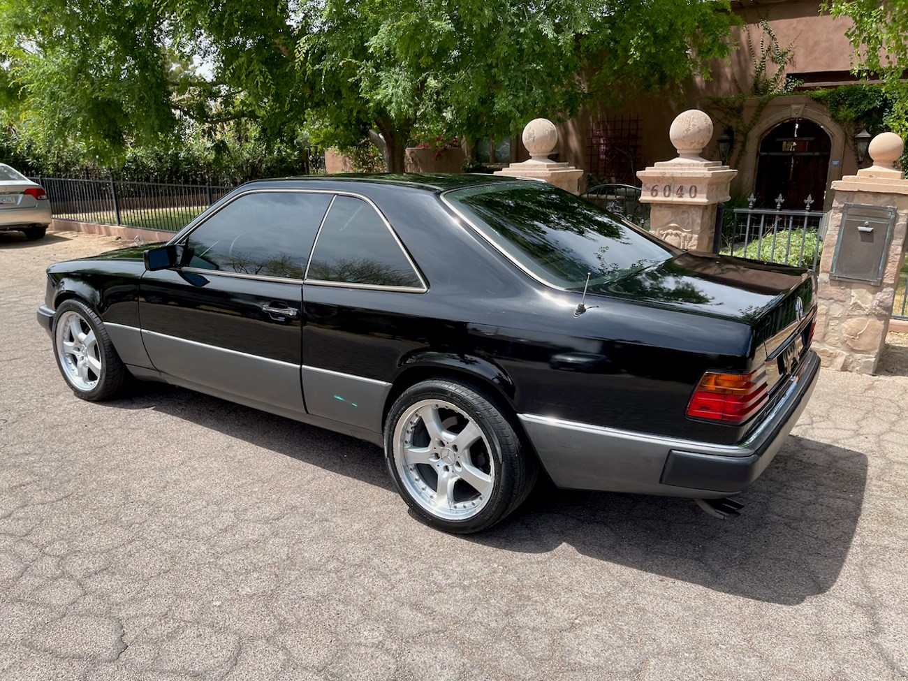 1990 Mercedes-Benz 300CE For Sale | The MB Market