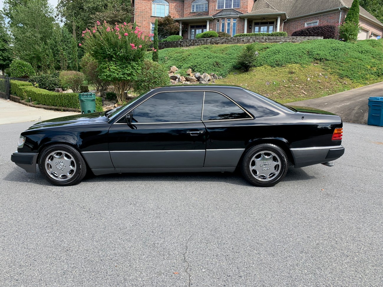 1990 Mercedes-Benz 300CE For Sale | The MB Market