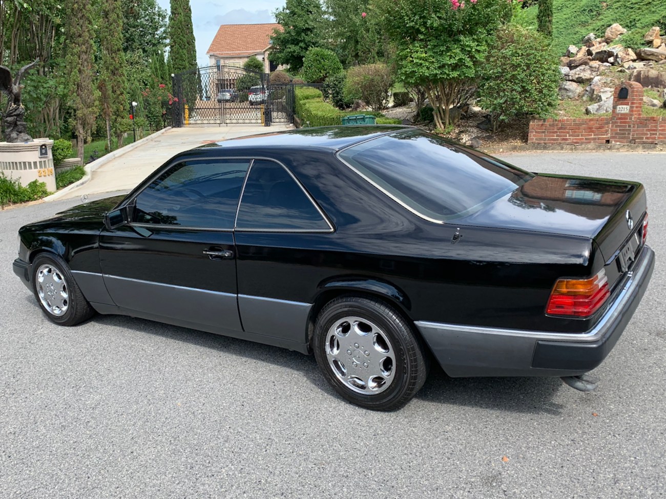 1990 Mercedes-Benz 300CE For Sale | The MB Market