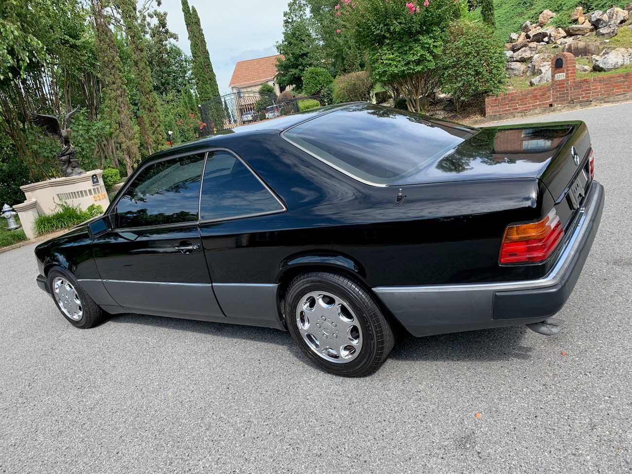 1990 Mercedes-Benz 300CE For Sale | The MB Market