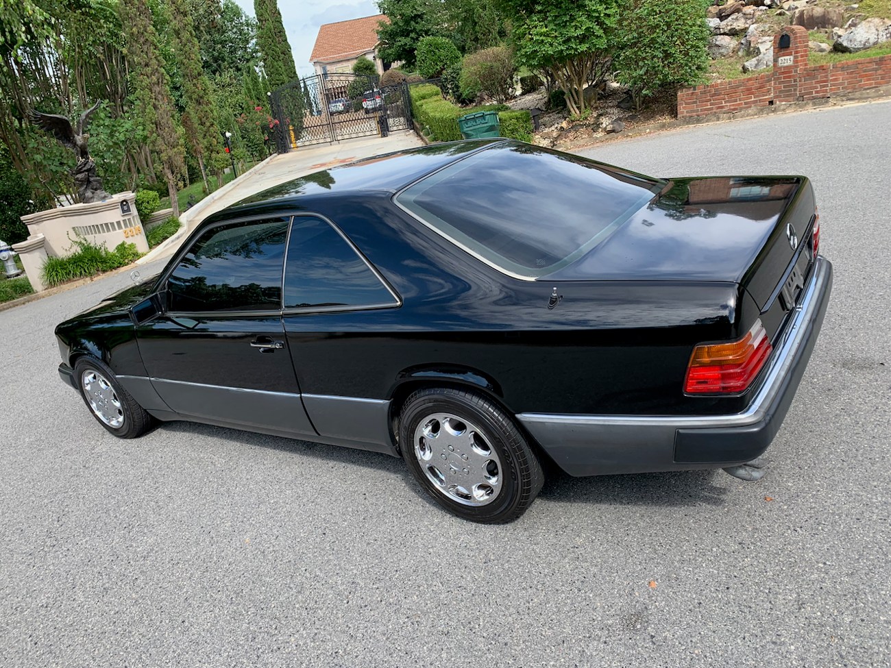 1990 Mercedes-Benz 300CE For Sale | The MB Market