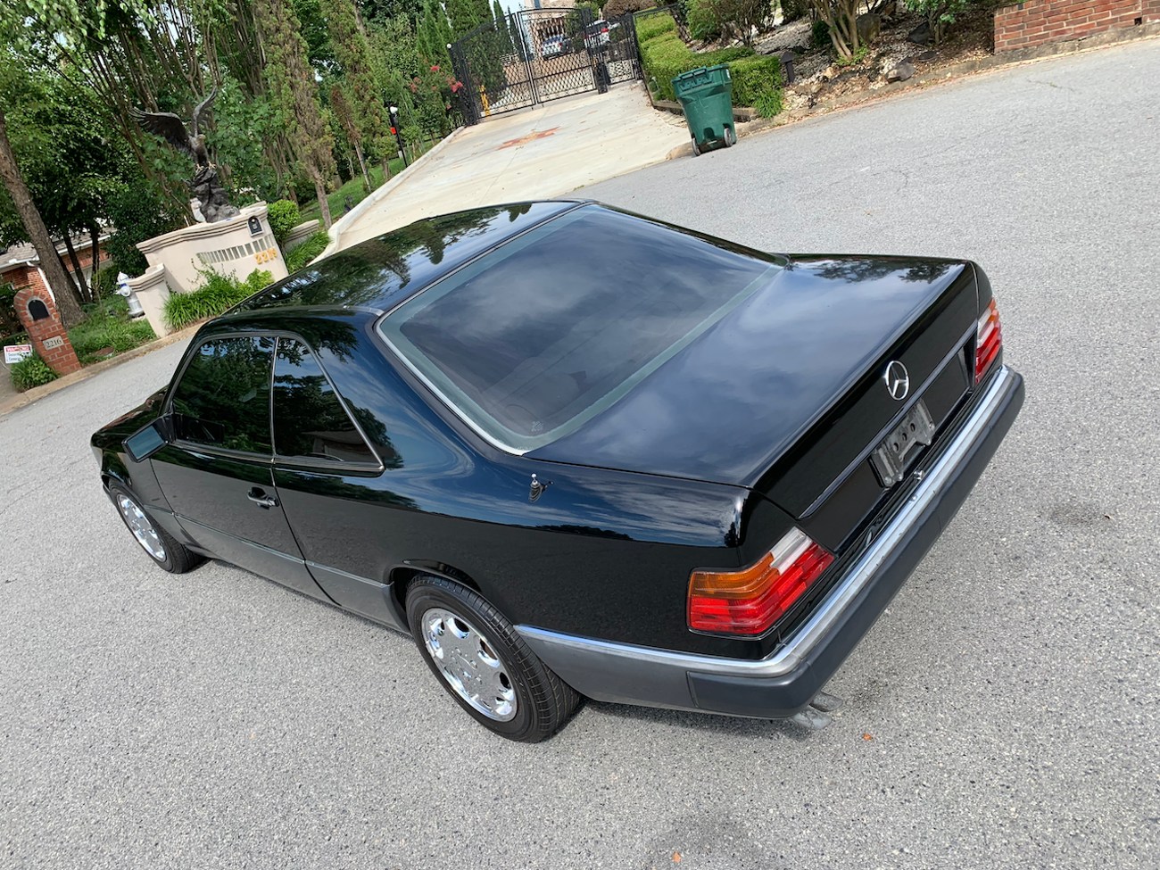 1990 Mercedes-Benz 300CE For Sale | The MB Market