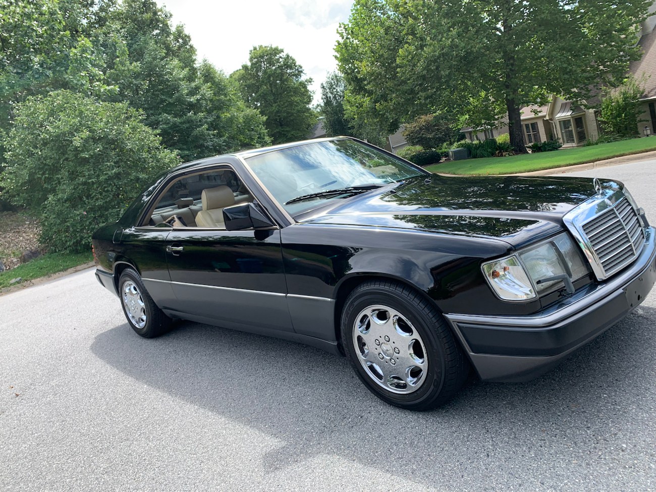 1990 Mercedes-Benz 300CE For Sale | The MB Market
