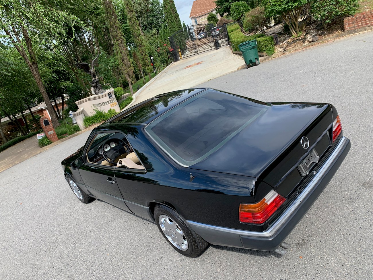 1990 Mercedes-Benz 300CE For Sale | The MB Market