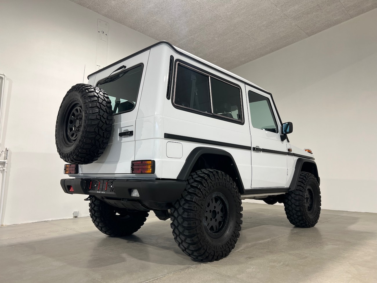 4.2L M116-Swapped 1992 Mercedes-Benz 200GE 5-Speed For Sale | The MB Market