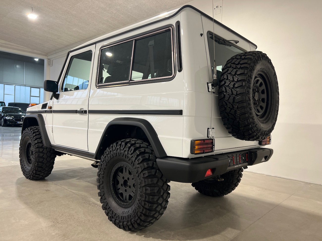 4.2L M116-Swapped 1992 Mercedes-Benz 200GE 5-Speed For Sale | The MB Market