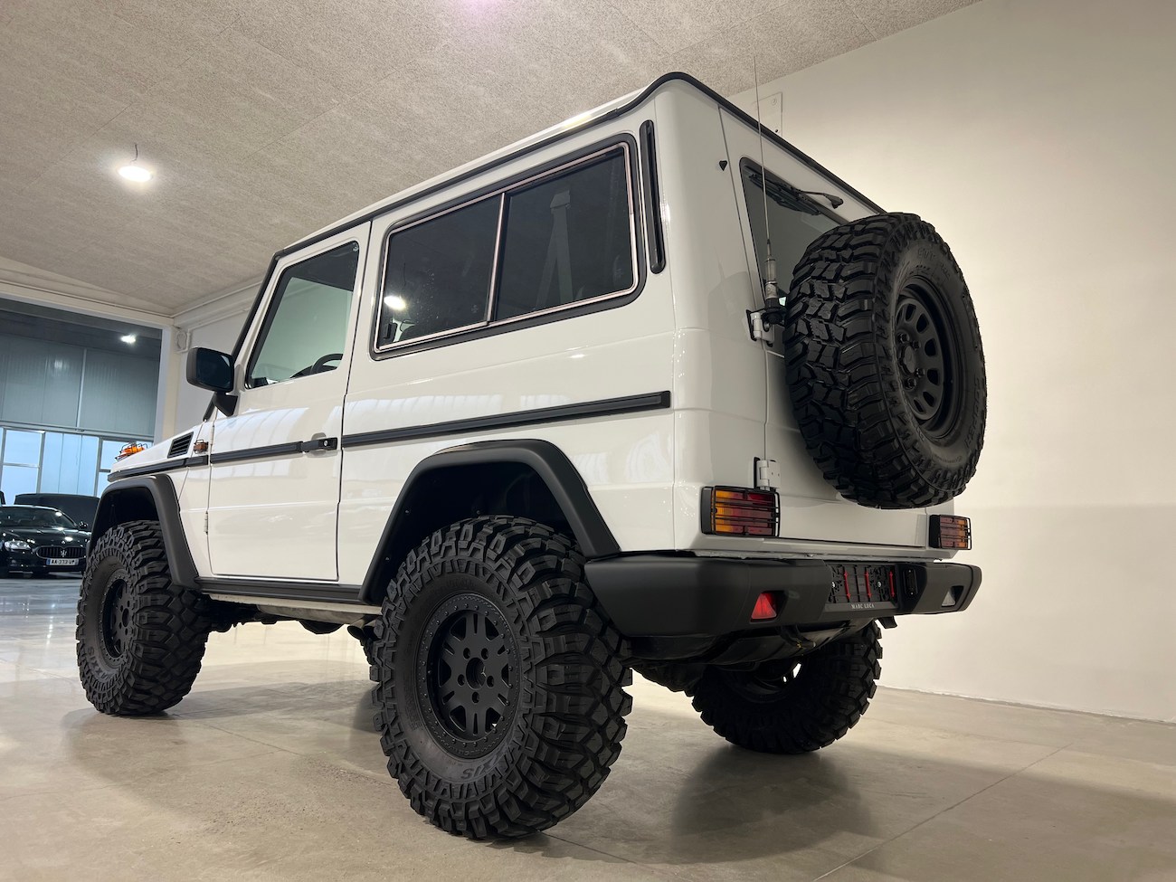 4.2L M116-Swapped 1992 Mercedes-Benz 200GE 5-Speed For Sale | The MB Market