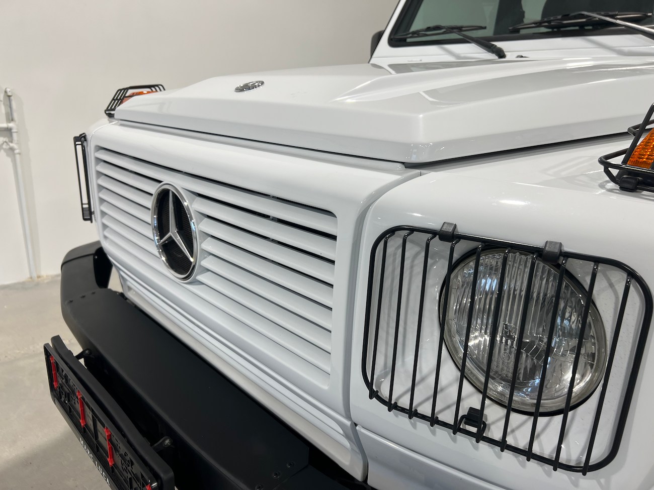 4.2L M116-Swapped 1992 Mercedes-Benz 200GE 5-Speed For Sale | The MB Market