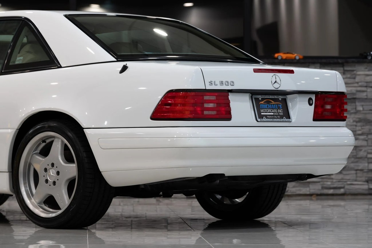 7k-Mile 1998 Mercedes-Benz SL500 For Sale | The MB Market
