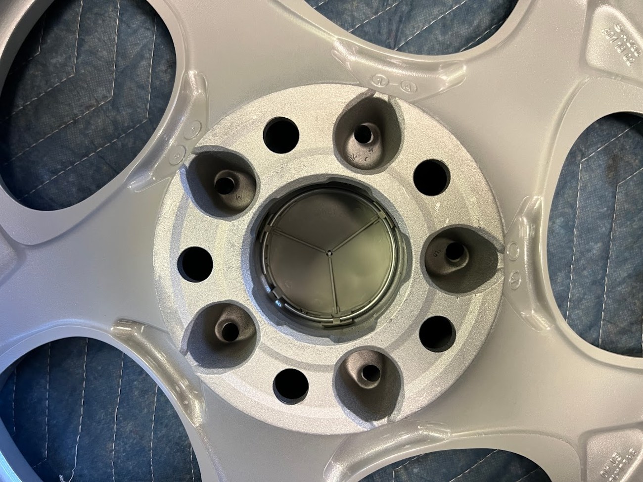 OEM 18" Mercedes-Benz R230 SL "Alphard" Wheels For Sale | The MB Market