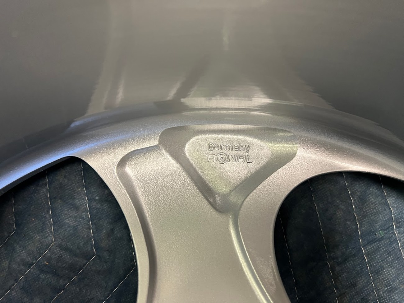 OEM 18" Mercedes-Benz R230 SL "Alphard" Wheels For Sale | The MB Market