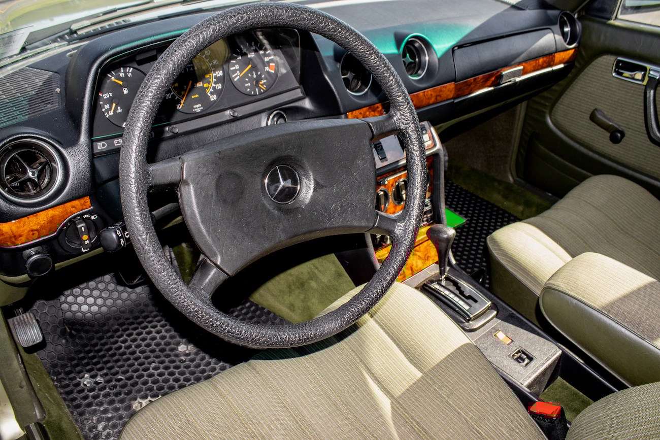 Euro 1984 Mercedes-Benz 280E AMG Tribute For Sale | The MB Market